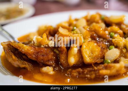 Squirrel Mandarin Fish dish in chinese restaurant Stock Photo - Alamy