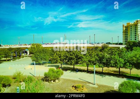 Palm Jumaira cityscape (Dubai Stock Photo - Alamy
