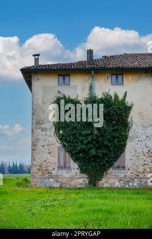 Rural village in the Tuscan Emilian Apennines Italy Stock Photo - Alamy
