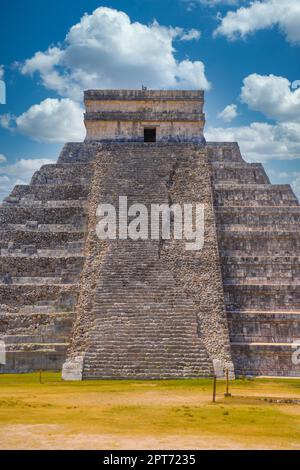 Ladder steps of temple Pyramid of Kukulcan El Castillo, Chichen Itza ...
