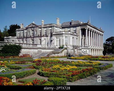UK, England, Devon, Paignton, Oldway Mansion, former home of Singer ...