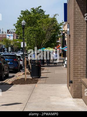 A street scene in the Squirrel Hill neighborhood of Pittsburgh ...