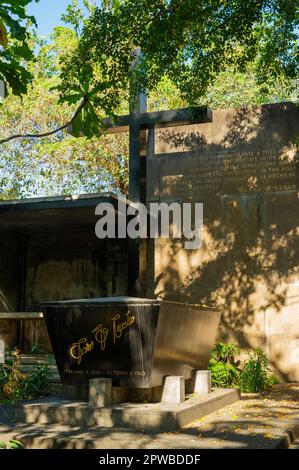 Filipino Mausoleum at the Manila North Cemetery, Manila, The ...