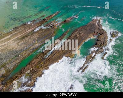 Snapper rocks in Coolangatta on the Gold Coast Stock Photo - Alamy