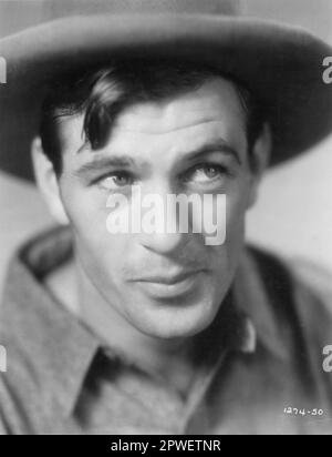 American actor GARY COOPER with director EDWARD SLOMAN on board the S.S ...