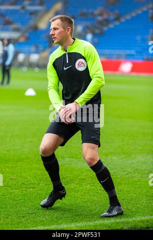 Referee Michael Salisbury during the Huddersfield Town AFC v Manchester ...