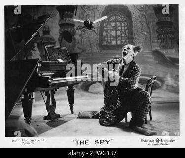 Rudolf Klein Rogge Willy Fritsch Gerda Maurus Scene SPIONE / THE SPY ...