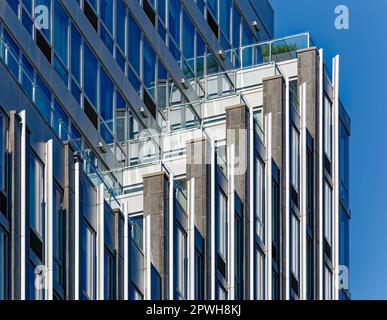 The glassy curves and stepped terraces of 212 West 72nd Street, aka ...