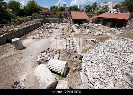 Mausoleum of Mausolos, tomb, tomb, ruin, Maussollos, antiquity, Seven ...