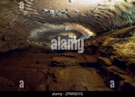 Cascade cave in Carter Caves State Park in Kentucky Stock Photo - Alamy
