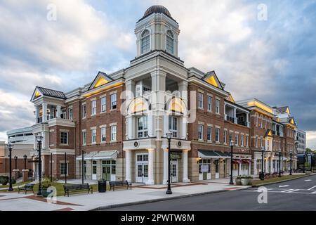 Gainesville Renaissance on Historic Downtown Square in Gainesville ...