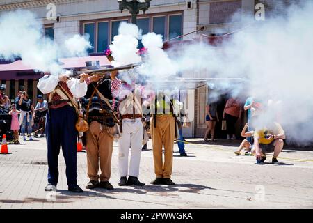 Musket firing re-enactment in front of The Alamo, Austin, Texas Stock ...