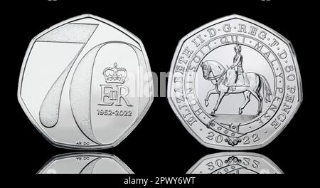 2022 50p commemorating the 70th anniversary or platinum jubilee of ...