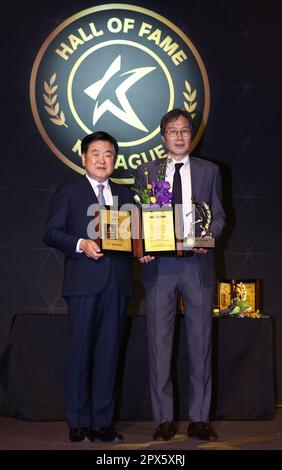 02nd May, 2023. Inductees of K League Hall of Fame Choi Soon-ho (R ...