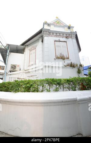 Haroon Mosque in Bang Rak, Bangkok, Thailand Stock Photo - Alamy