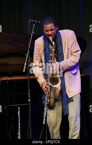 Xhosa Cole performing with Black Top at the Cheltenham Jazz Festival ...