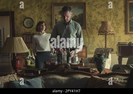 OBSESSION, from left: Charlie Murphy, Richard Armitage, (Season 1 ...