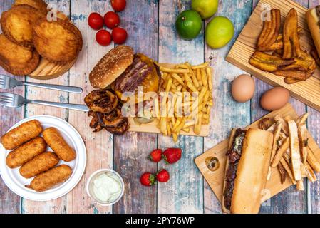 Set of fast food dishes with hamburgers, burritos and durum and kebab ...