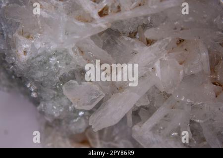 Stilbite crystals in close-up Stock Photo - Alamy