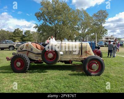 An old 1920s Hupmobile bucket racer speedster on the lawn Stock Photo ...