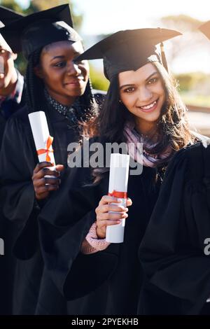 Graduation cap and key Stock Photo - Alamy