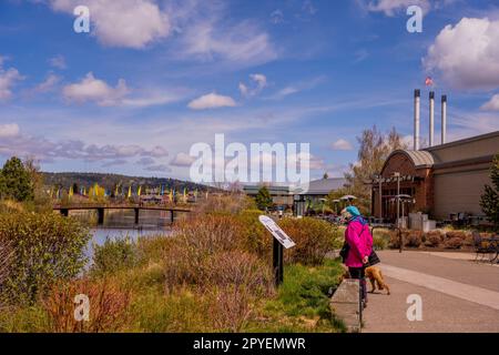 The Deschutes River Trail (DRT) is over 12 miles of trails along the ...