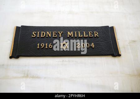 Grave of Mickey Rooney - Hollywood Forever Cemetery Stock Photo - Alamy