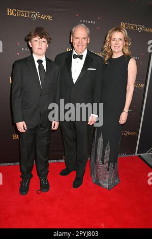Frank Comerford, son Francis, Jr and wife Maura attend Broadcasting ...