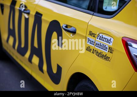 Leipzig, Germany. 25th Apr, 2023. An ADAC breakdown assistant provides ...