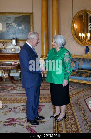 Governor General Mary Simon receives the credentials from Peter Hoekstra, Ambassador-designate ...