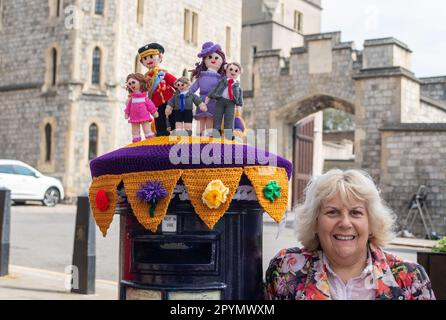 A King Charles coronation themed postbox topper in Isleworth, London ...