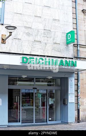 Economy, logo, company name, retail trade: Karstadt company lettering ...