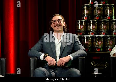 Michael Hefele bei 70 Jahre Dynamo Dresden - Schwarz Gelb Podcast ...