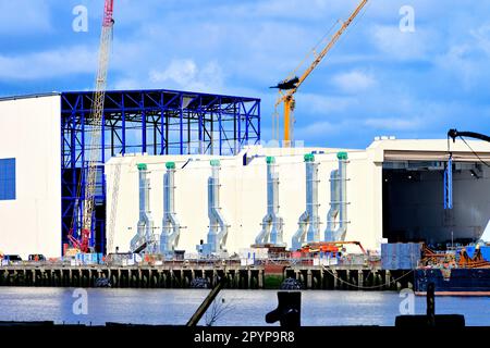 The Dutch Smulders yard at Tyneside with its newly built massive sheds ...