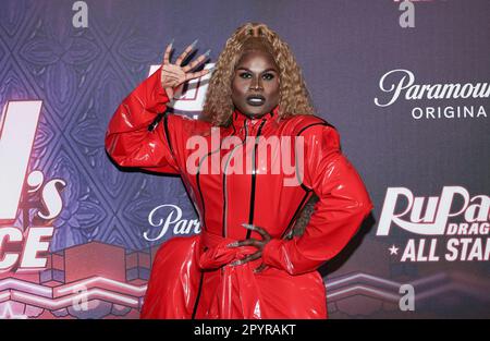 LaLa Ri attends the premiere of "RuPaul's Drag Race All Stars" season 8 ...