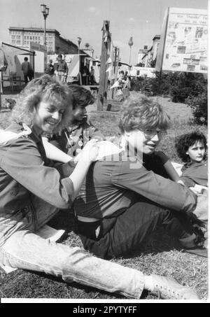 From 12-14 May 1989, the Pentecost Meeting of the Free German Youth (FDJ) took place in East ...