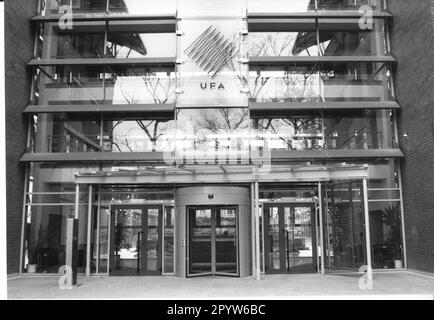 UFA- Gebäude auf dem Gelände des Studio Babelsberg. CLT-Ufa ...