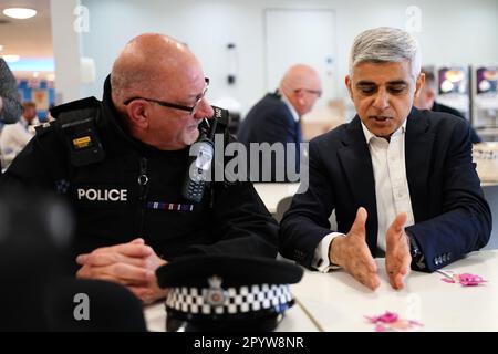 King Charles III speaking with the Mayor of Leeds, Councillor Bob ...