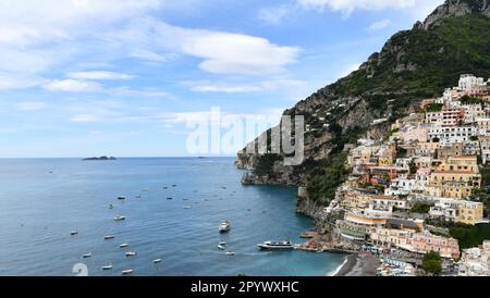 Positano. 3rd May, 2023. This photo taken on May 3, 2023 shows the ...