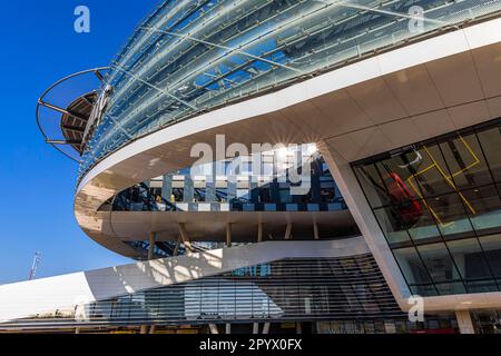Glass palace of the Austrian Automobile, Motorcycle and Touring Club ...
