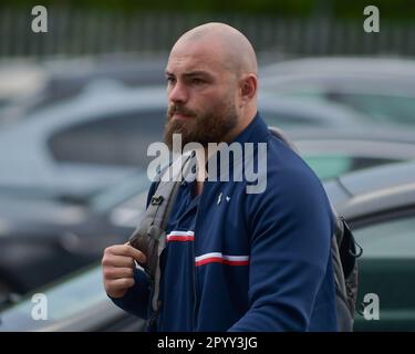 Sam Luckley of Hull KR arrives during the Betfred Super League Round 20 ...