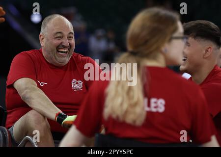 Welsh opera singer, Wynne Evans, (of Go Compare fame), visiting the ...
