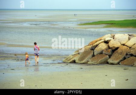 Clammers at Rock Harbor, Cape Cod, Massachusetts Stock Photo - Alamy