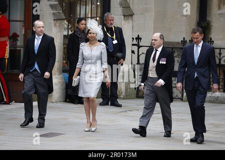 Chancellor of the Exchequer Jeremy Hunt and Defence Secretary Ben ...