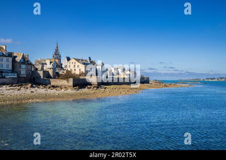 The old town of Roscoff from the harbour, Brittany, France Stock Photo ...
