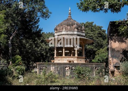 Tombs at Kesar Bagh, Bundi, Rajasthan, India Stock Photo - Alamy