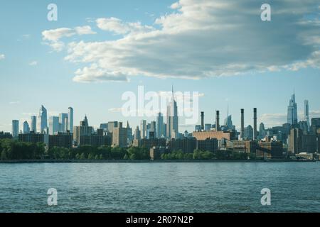 view from domino park to the empire state building,williamsburg ...