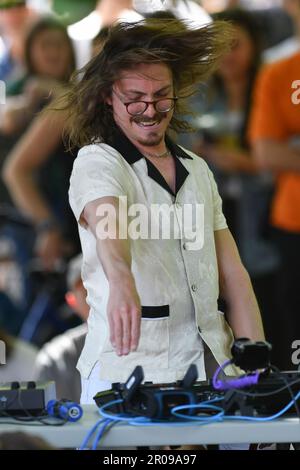 Electronic musician Marc Ribellet performs an impromptu concert at ...