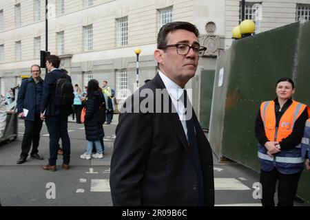 Andy Burnham arrives early for the coronation of King Charles III Stock ...