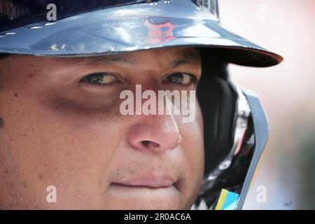 St. Louis, USA. 07th May, 2023. Major League umpires (L to R) Junior ...